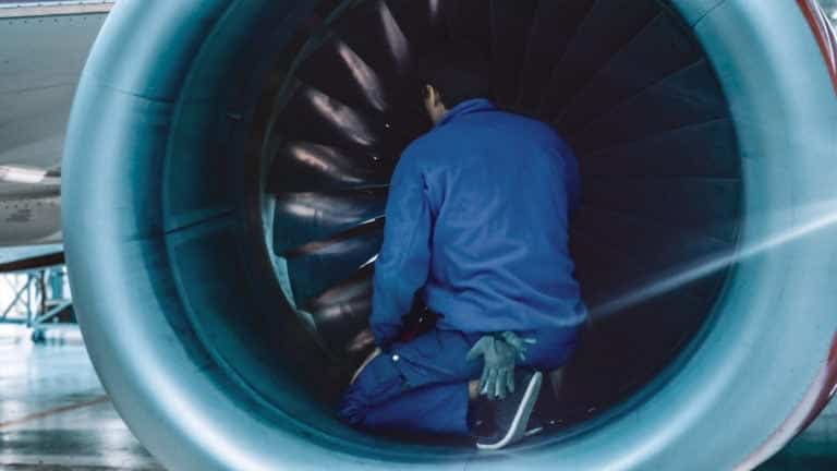 8 Challenges Facing the Aerospace Industry - JS3 Global